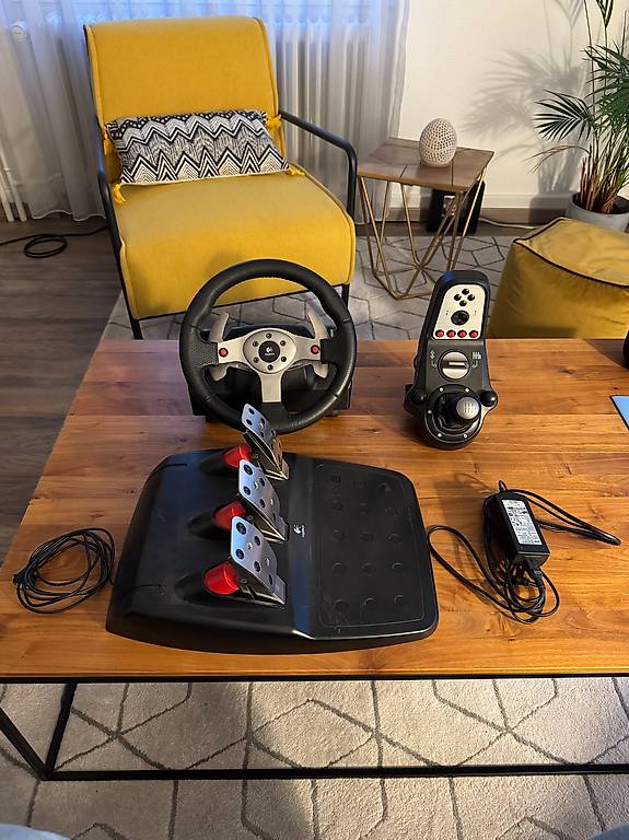 Logitech G25 Racing Wheel complet Canton Vaud - anibis.ch