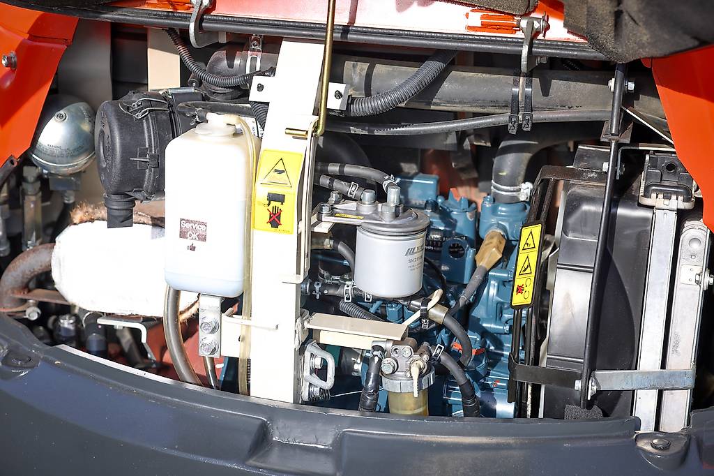 Mini pelle Kubota 2.2T - E.46.23 Canton Vaud - anibis.ch