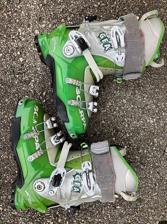 Skis et chaussures rando Alpin Canton Vaud - anibis.ch