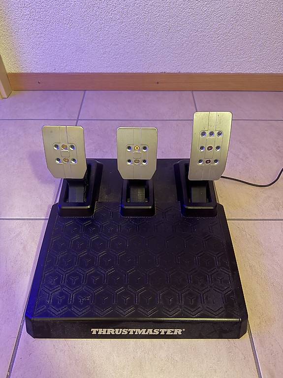 Volant Thrustmaster T 248 Canton Fribourg - anibis.ch