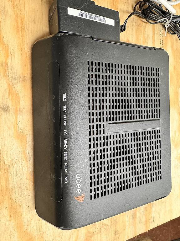 Ubee modem routeur Canton Genève - anibis.ch