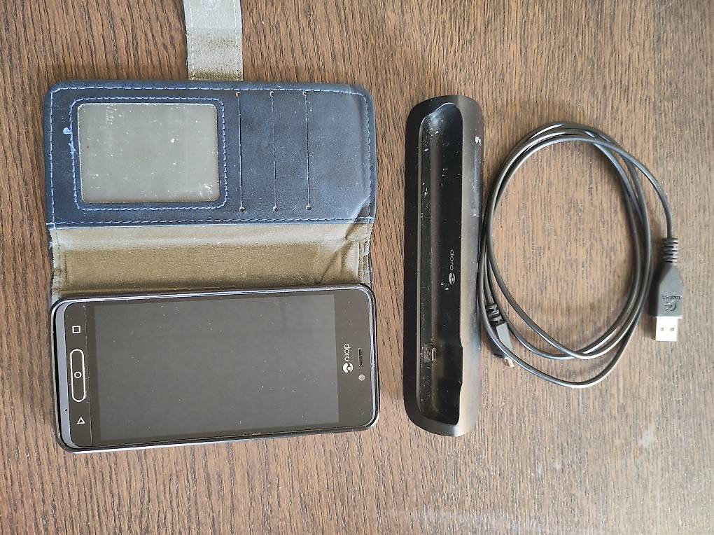 Doro 8035 smartphone pour seniors Canton Genève - anibis.ch