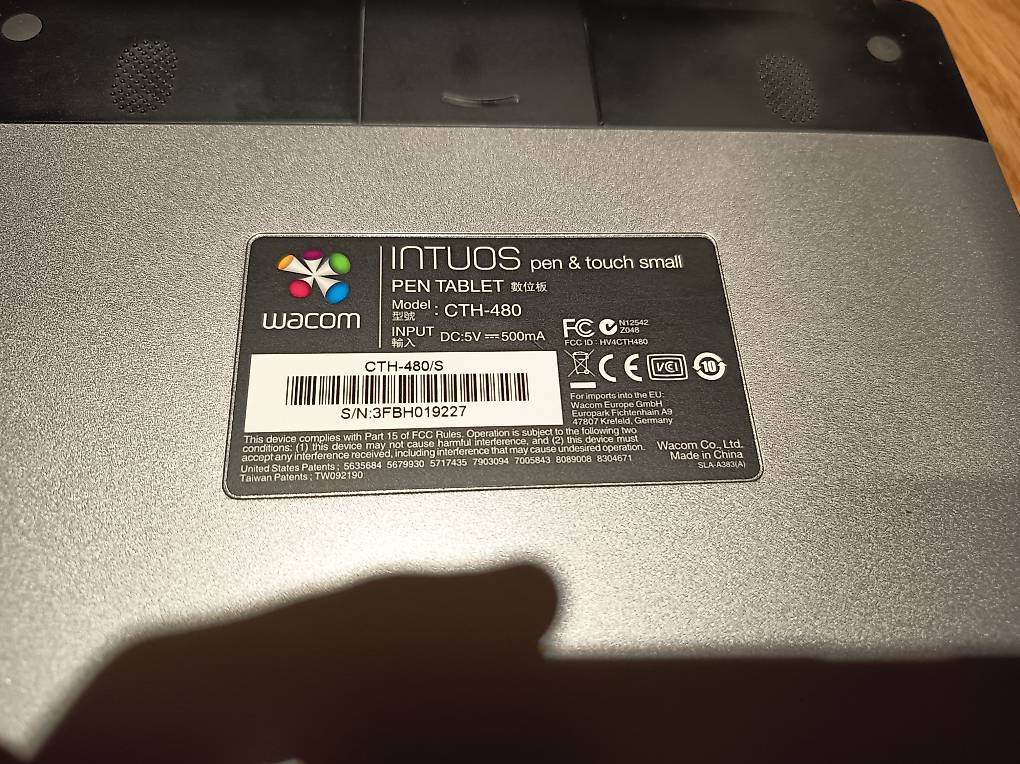 Wacom Intuos L pen tablet PTH-850 Canton Vaud - anibis.ch