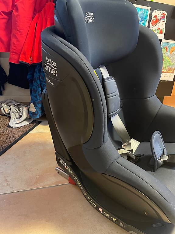 Siège auto Canton Vaud - anibis.ch