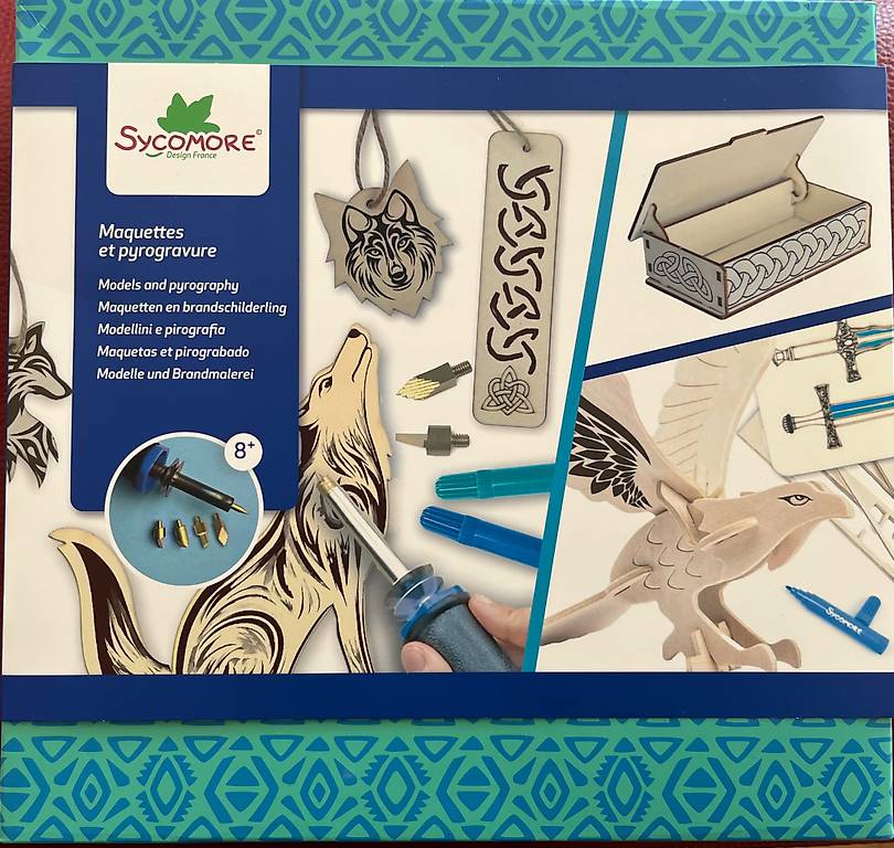 NEUF - Coffret de Maquettes et pyrogravure celtique Sycomore im Kanton ...