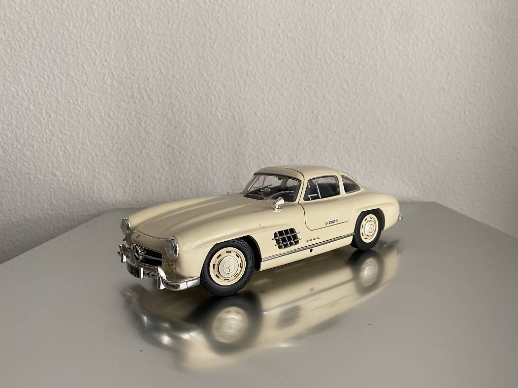 Mercedes 300 SL Minichamps 1/18 Canton Vaud - anibis.ch