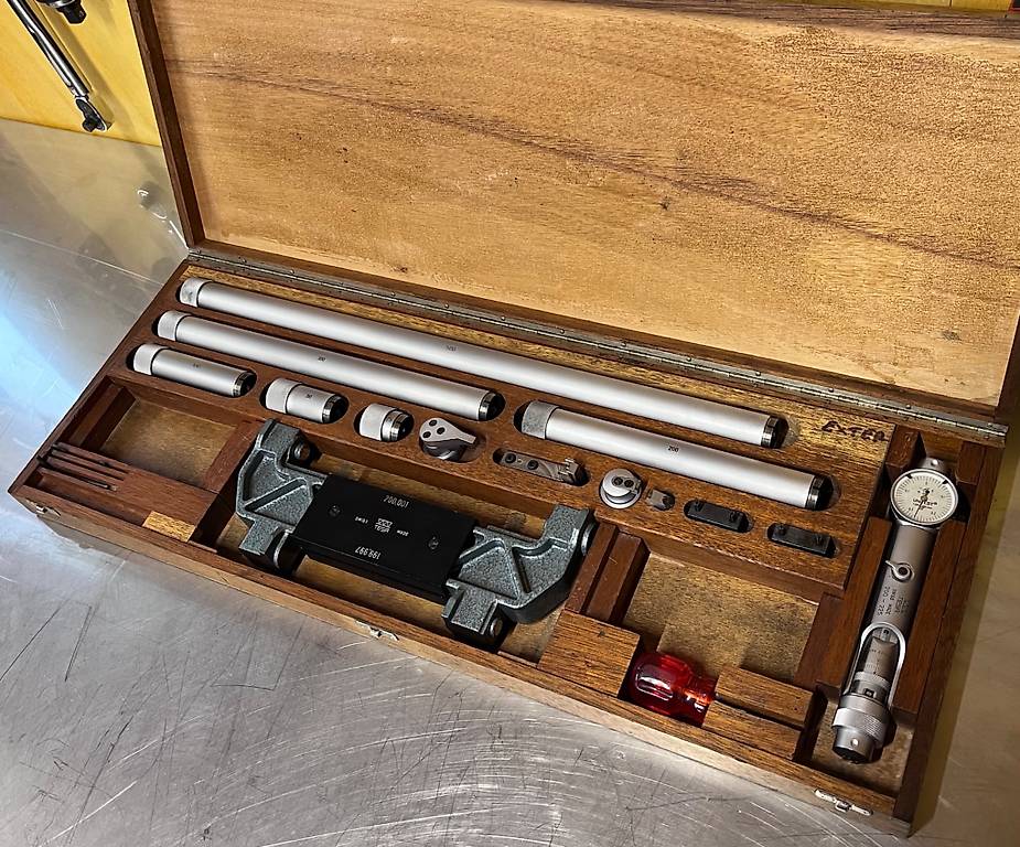 TESA UNITEST Mesure inter/exter de 200 à 1?400mm Canton Neuchâtel ...