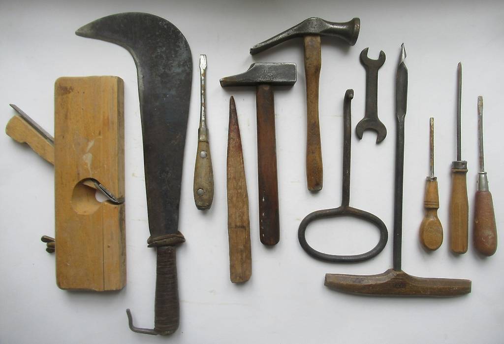 Collection d'anciens outils ébénisterie menuiserie mécanique Canton ...