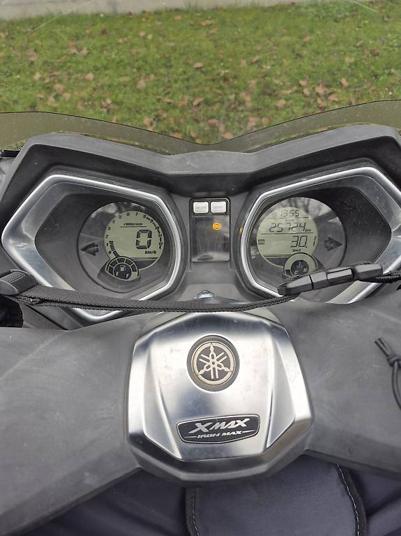 Scooter Yamaha xmax 250 Canton Genève - anibis.ch