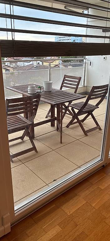 Set table pliable et trois chaises pliables IKEA en bois Canton Vaud ...