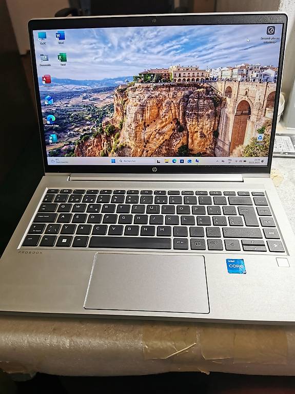 HP Probook 640 G8 i5-1135G7 @ 2.40GHz 16Go SSD 512Go Win 11 Canton Vaud ...