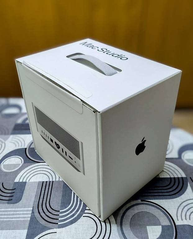 Apple Mac Studio M2 Ultra 2023 128 Go de Ram, 2To SSD A2901 Canton Vaud ...