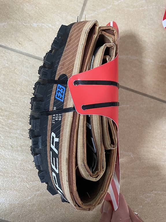MSC PNEU VTT DH GRIPPER 27.5 X 2.30 TLR 2C AM PRO 60TPI Canton Vaud ...