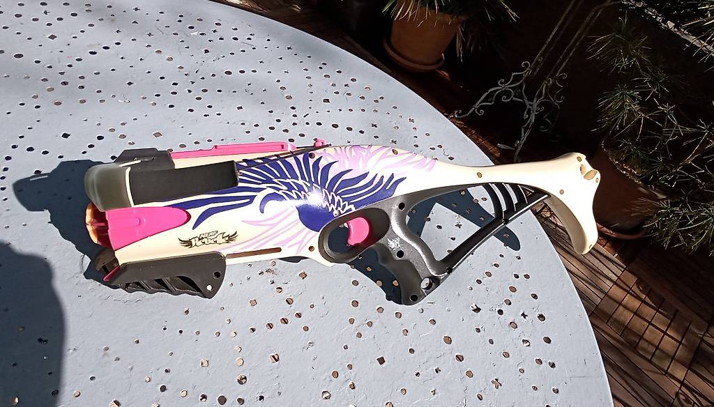 5 Nerf. 10, 5 et 3 frcs. Une arbalète rebell Canton Vaud - anibis.ch