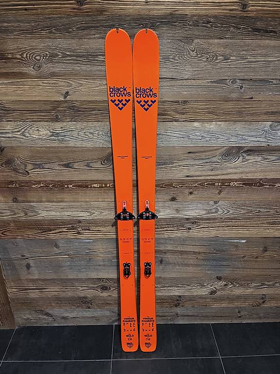 Skis Rando ultralight Vastus freebird Black Crows Canton Genève - anibis.ch