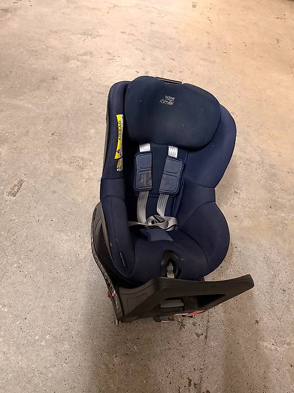 Siège auto Brita Romex pivotant Canton Vaud - anibis.ch