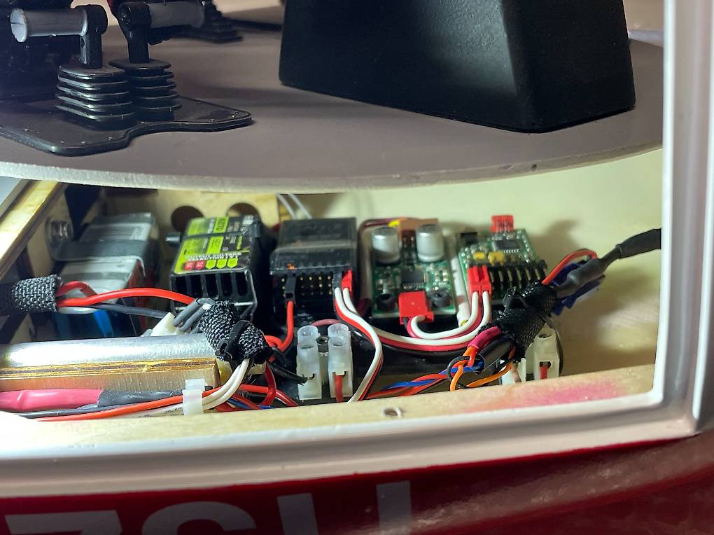 VARIO LAMA 1:6 - Vario Ref. 3007 Canton Genève - anibis.ch