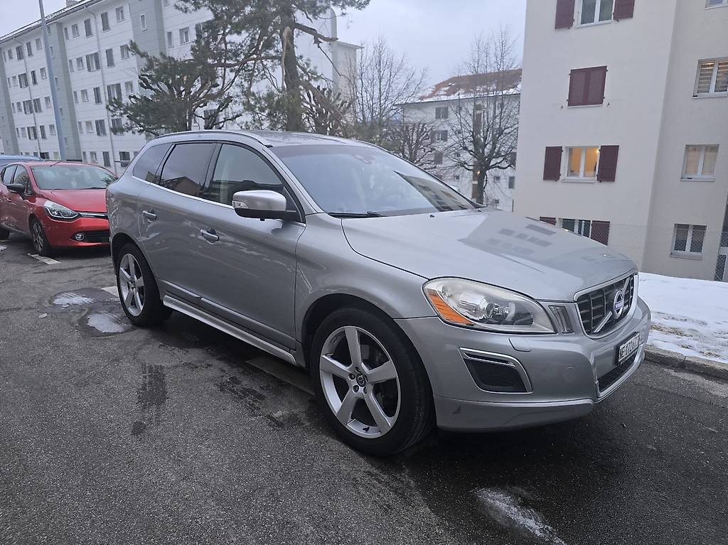 Volvo R-design xc60 Canton Neuchâtel - anibis.ch