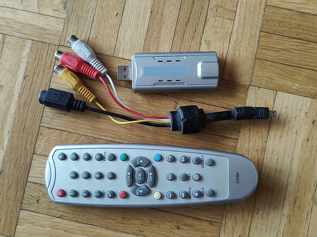 Kit complet pour lire et numériser vos cassettes VHS/VHS-C im Kanton ...