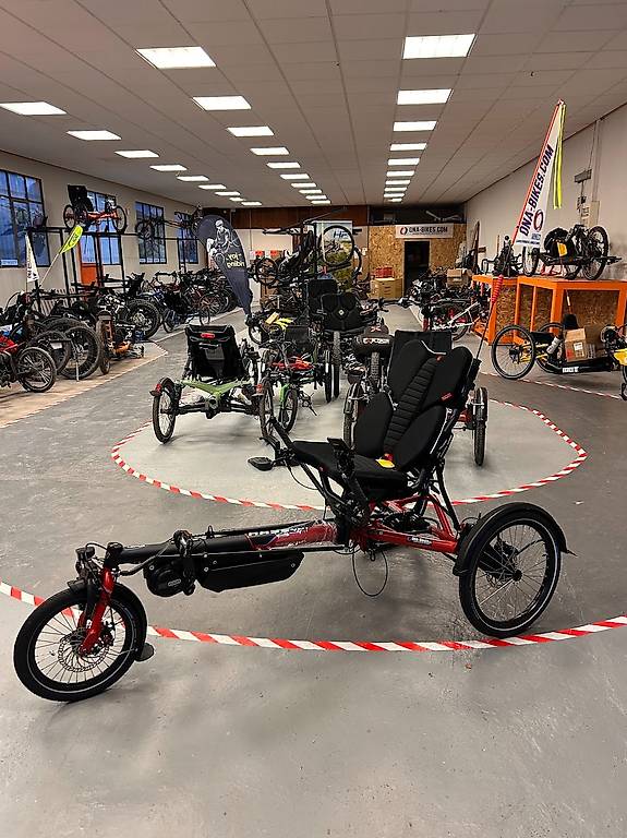 Tricycle adulte electrique tout suspendu HASE LEPUS E Canton Genève ...